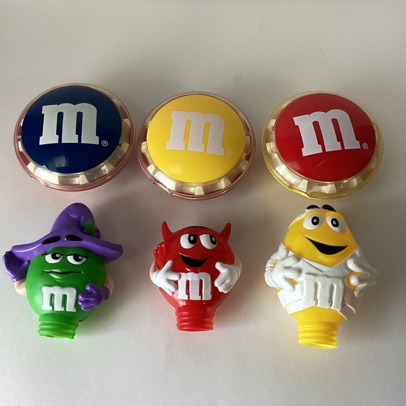 M&M'S | Toys | Mms Lot Of 6 Misc Vintage Items 3 Candy Dispensers And 3 ...